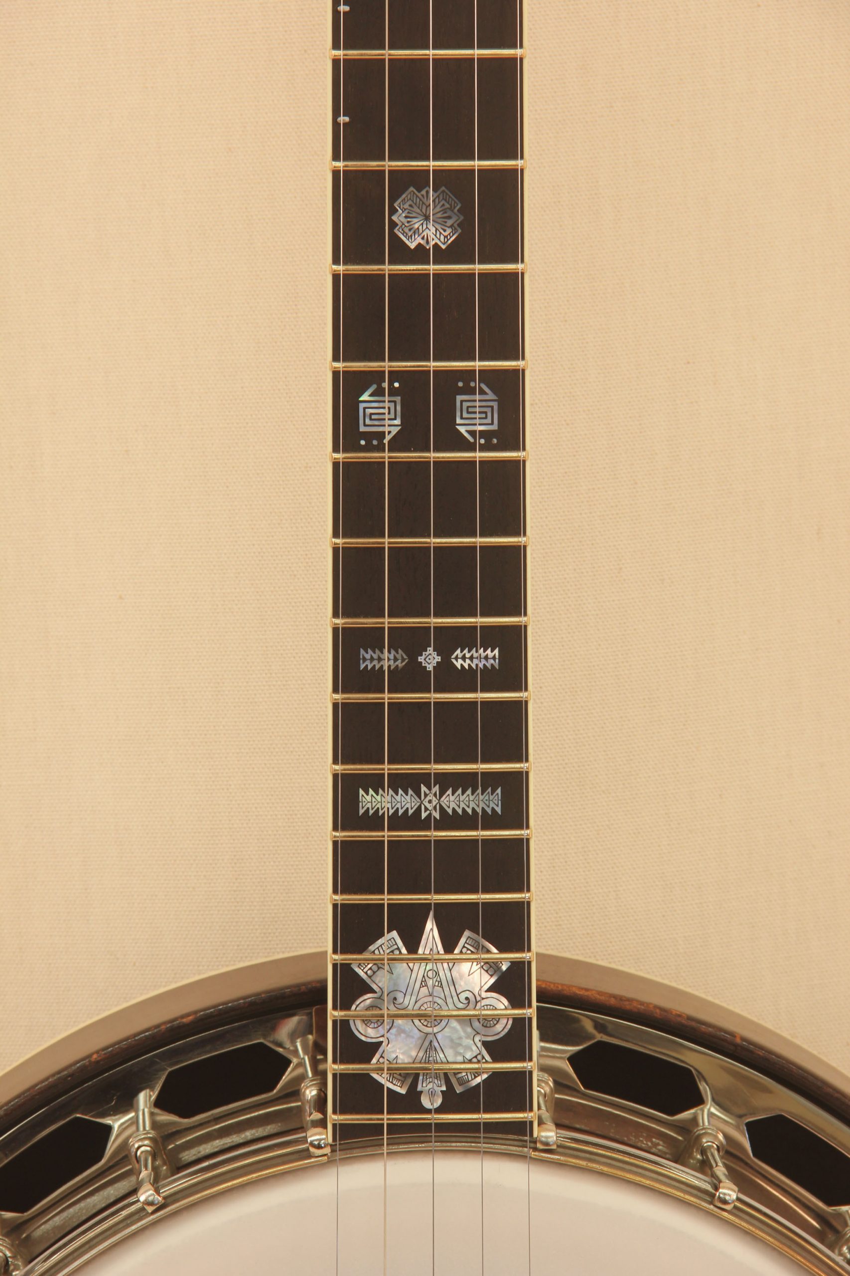 040 - Gibson Pyramid Tone Ring Conversion Banjo - Seeders Instruments