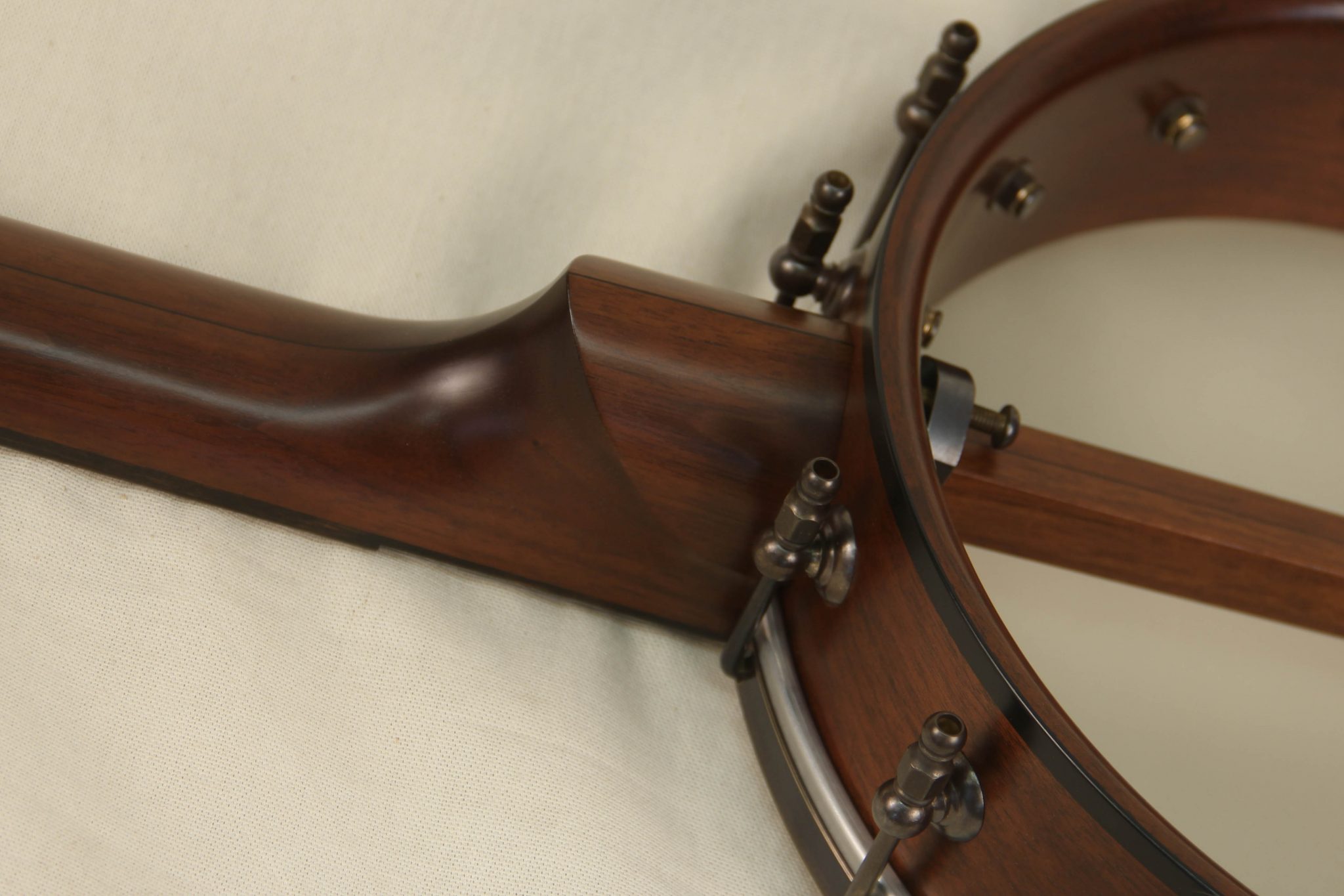 113 11inch Walnut Rolled Brass Tone Ring Banjo-20 - Seeders Instruments